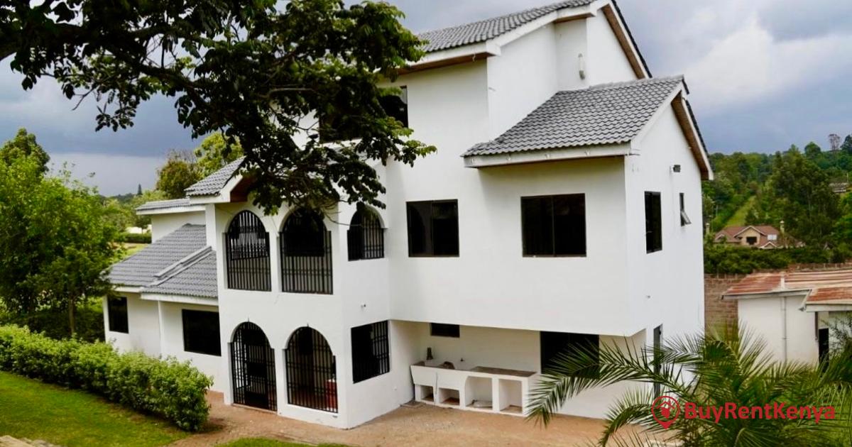 7 Bed House with Borehole in Karen | BuyRentKenya