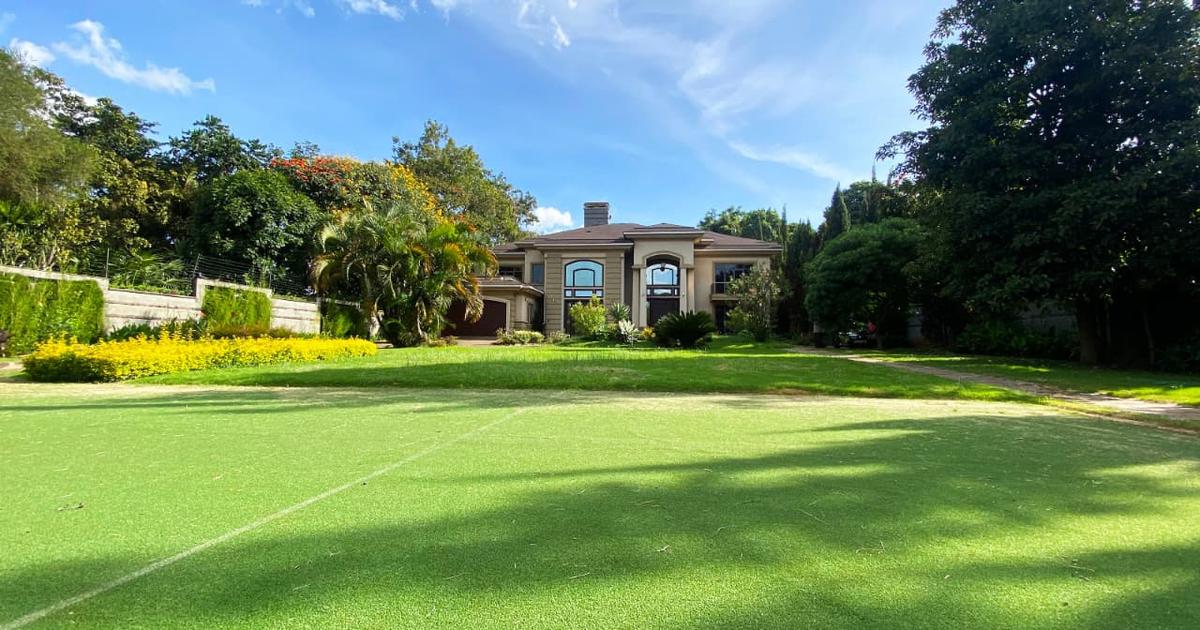 5 Bed House with En Suite at Runda Water | BuyRentKenya