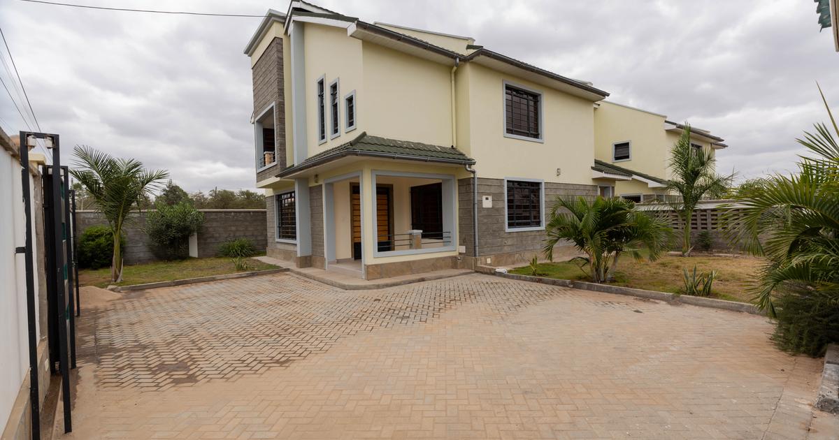 5 Bed House with En Suite at Kitengela | BuyRentKenya