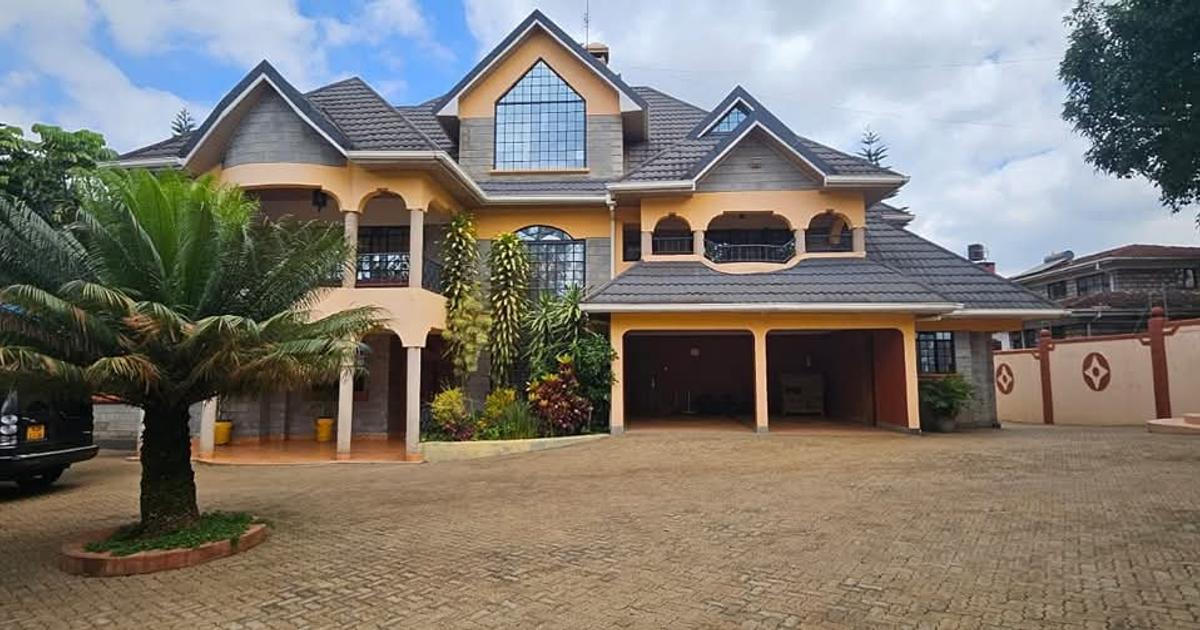 5 Bed House with En Suite at Runda | BuyRentKenya