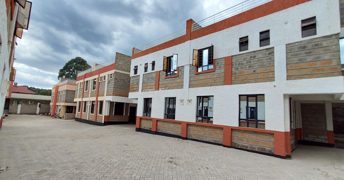 3 Bed Townhouse with En Suite at Magadi Road | BuyRentKenya