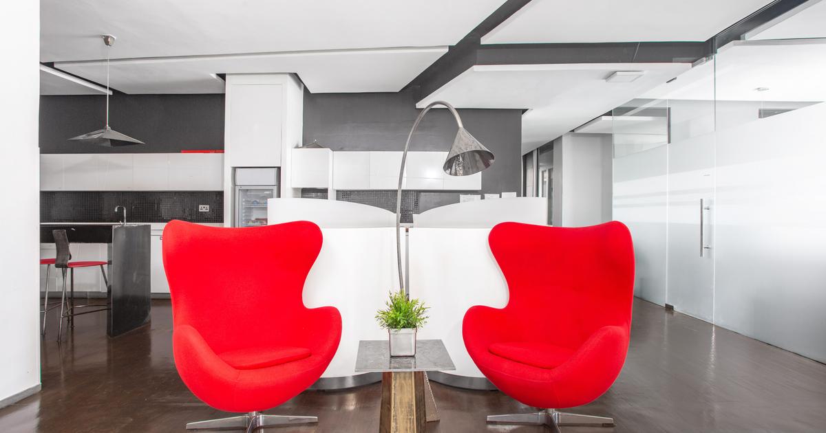 Furnished 10 m² Office with Service Charge Included at United Nations ...