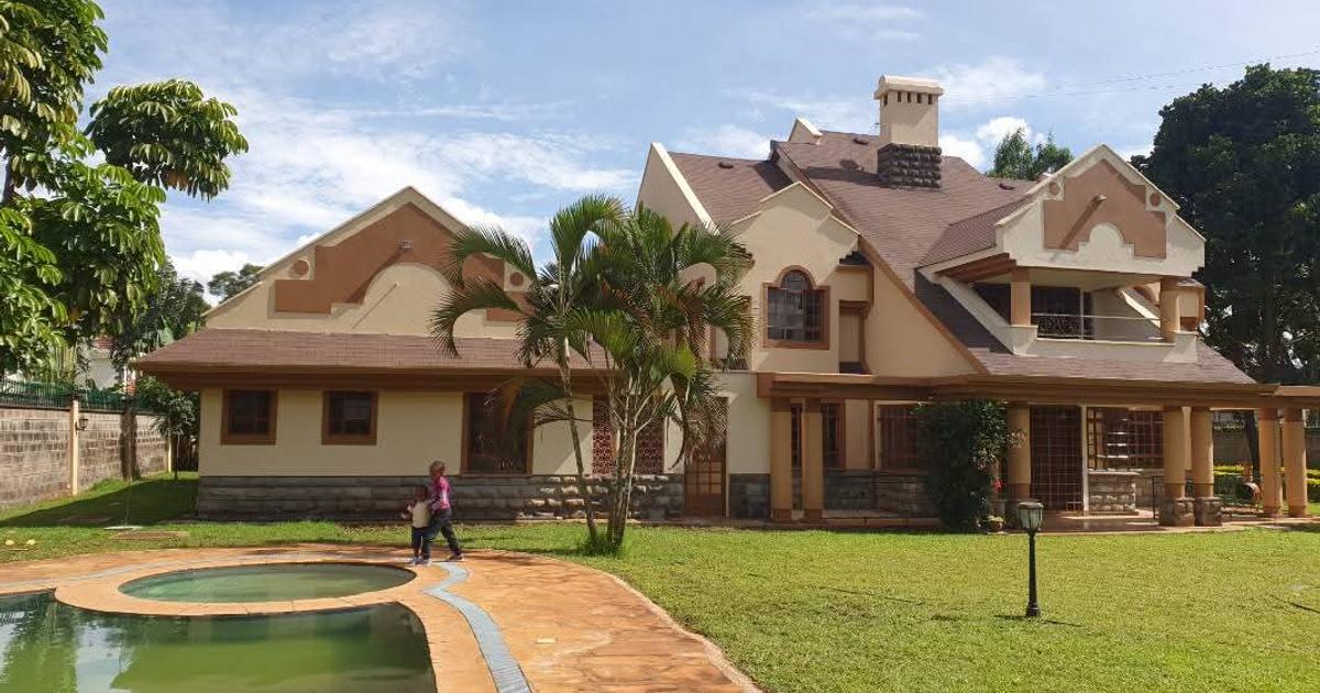 5 Bed House with En Suite in Runda | BuyRentKenya