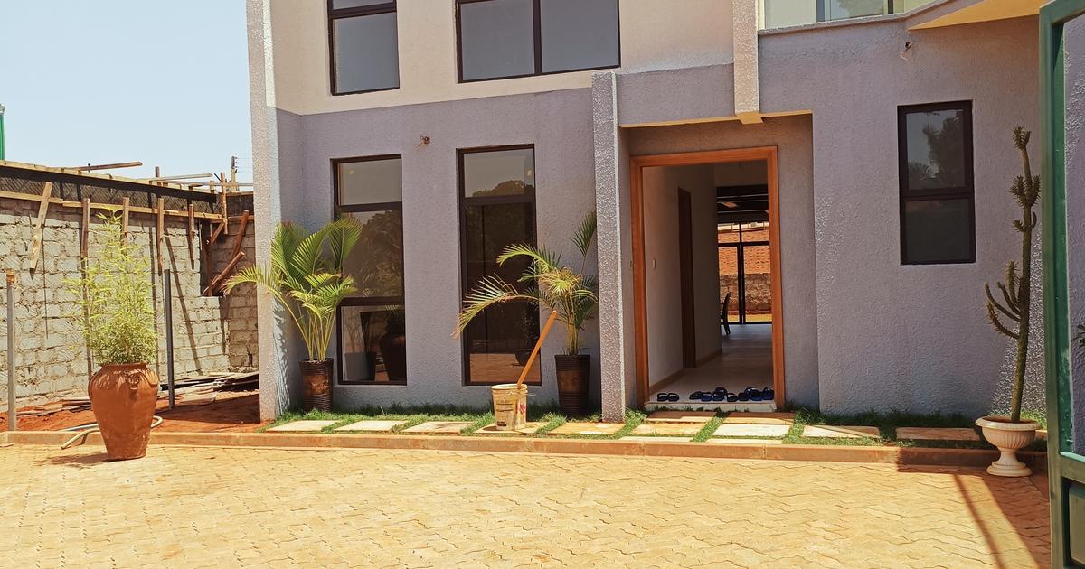 4 Bed House with En Suite at 200M Off Kiambu Road | BuyRentKenya