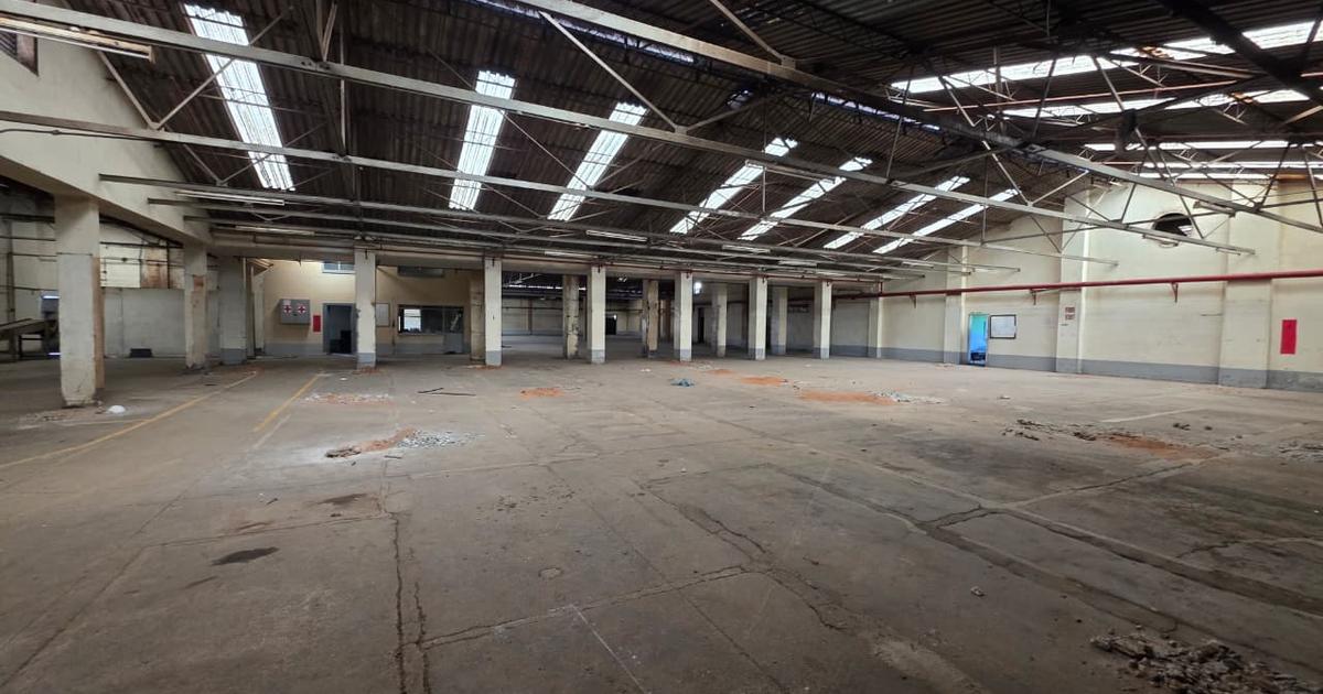40,000 ft² Warehouse with Parking in Industrial Area | BuyRentKenya