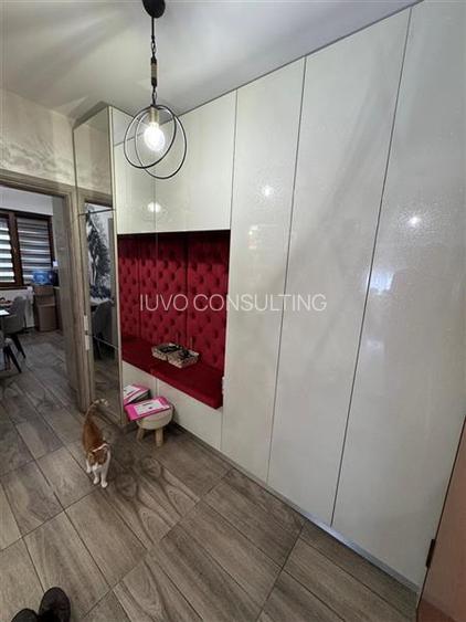 Apartament semidecomandat cu 3 camere în zona Metalurgiei, Sector 4 ...