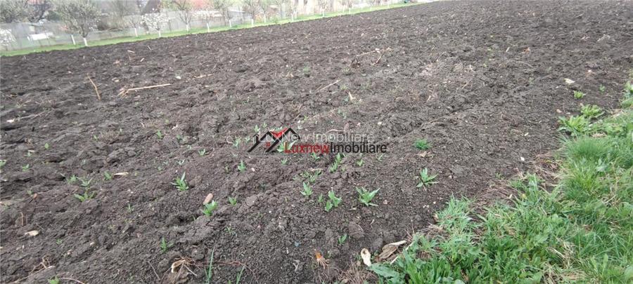 Teren Construcții intravilan de 600 mp, în Suceagu preț 60.000 ...