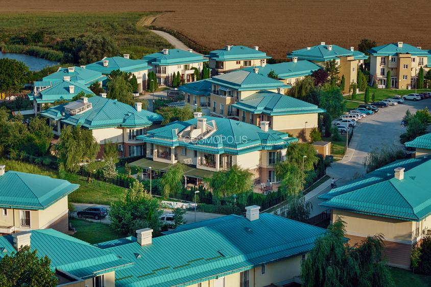 cosmopolis bucuresti