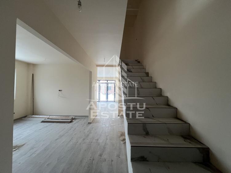 Duplex 138 mp cu 4 camere în Moșnița Nouă preț 199.500 € | Imobiliare.ro