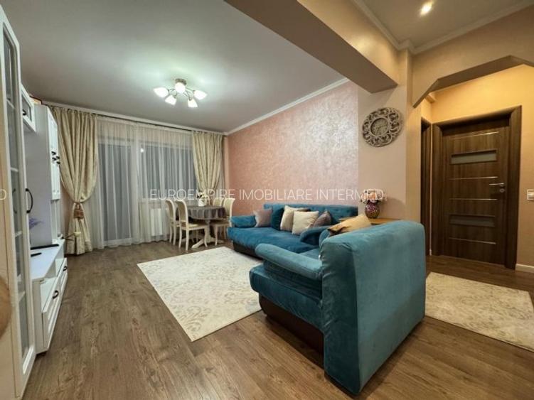 Apartament 3 camere de vanzare zona Tomis Plus Constanta | Imobiliare.ro