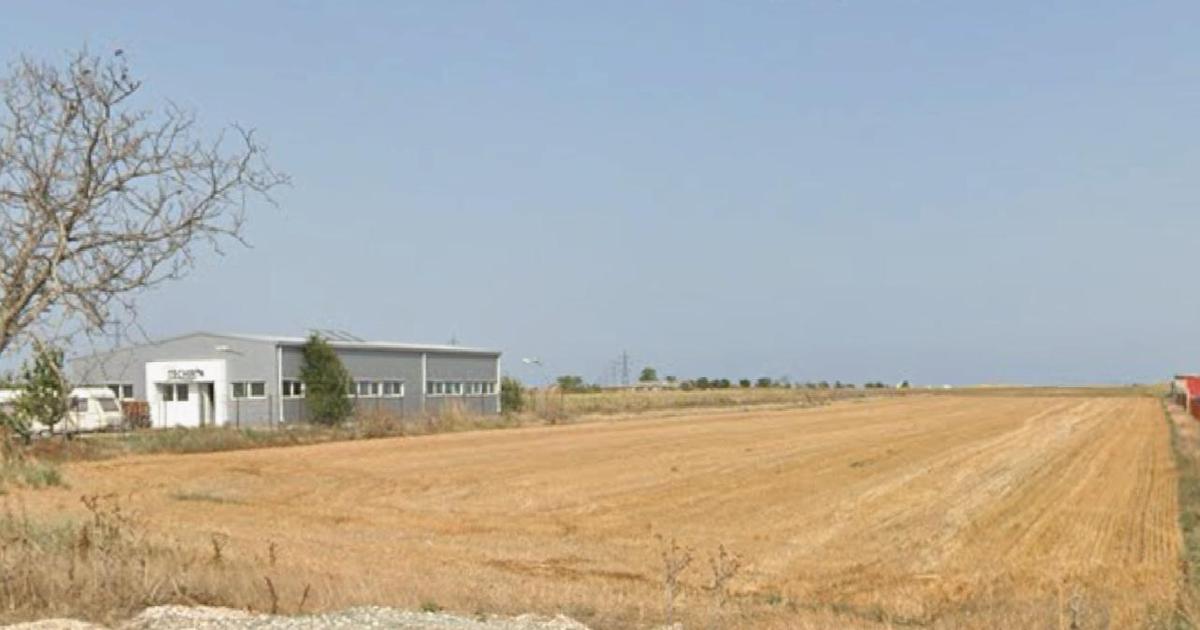 Agigea, teren 5000 mp cu acces dublu, ideal constructie hala ...