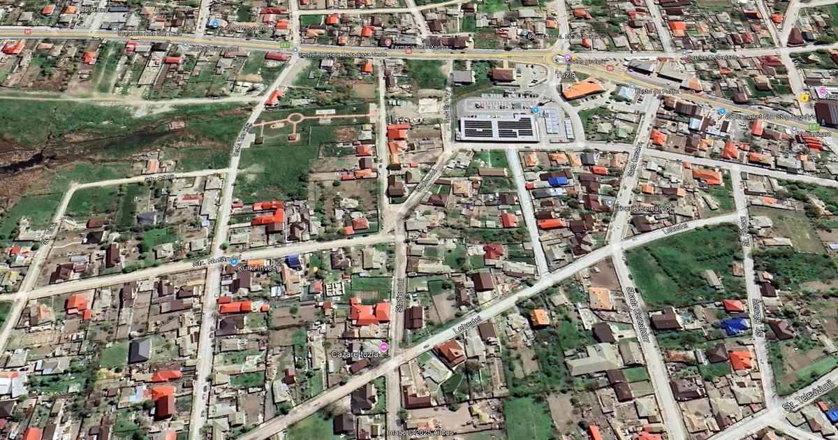 Teren Construcții intravilan de 4000 mp, în Tuzla preț 200.000 ...