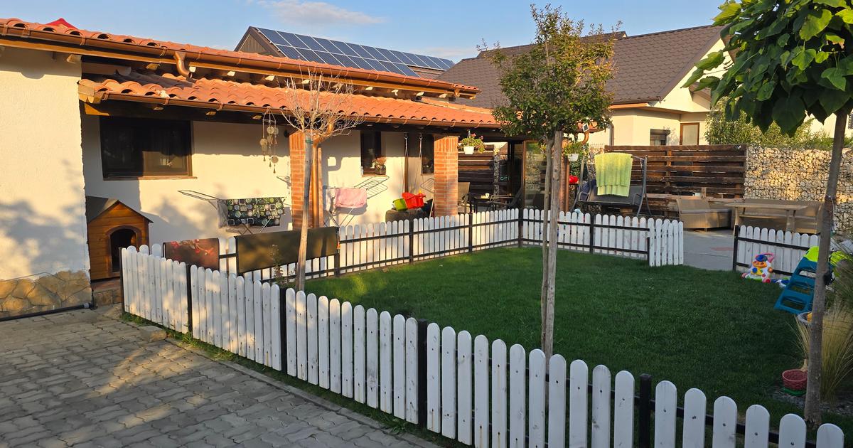 Casa noua de vanzare Focsani, Zona Vile Petresti | Imobiliare.ro