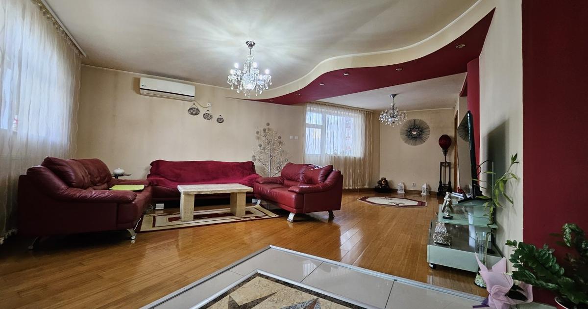 Zona Cet - Casa BCA 2005 -D+P+Etaj ( teren 362 mp ) | Imobiliare.ro