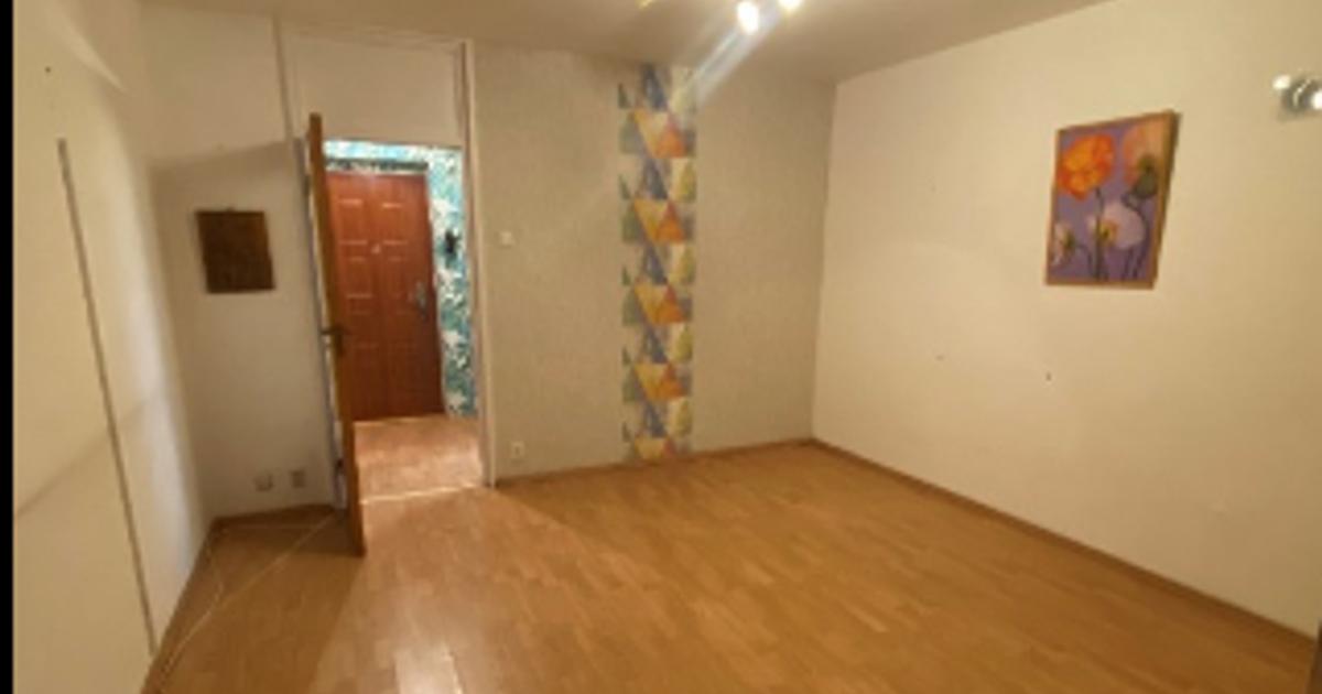 Costin Georgian metrou Piata Minis,parter/10,Amenajata balcon,Libera ...