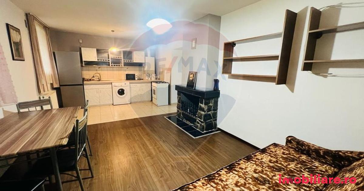 Apartament cu 2 camere în centrul vechi de închiriat | Imobiliare.ro