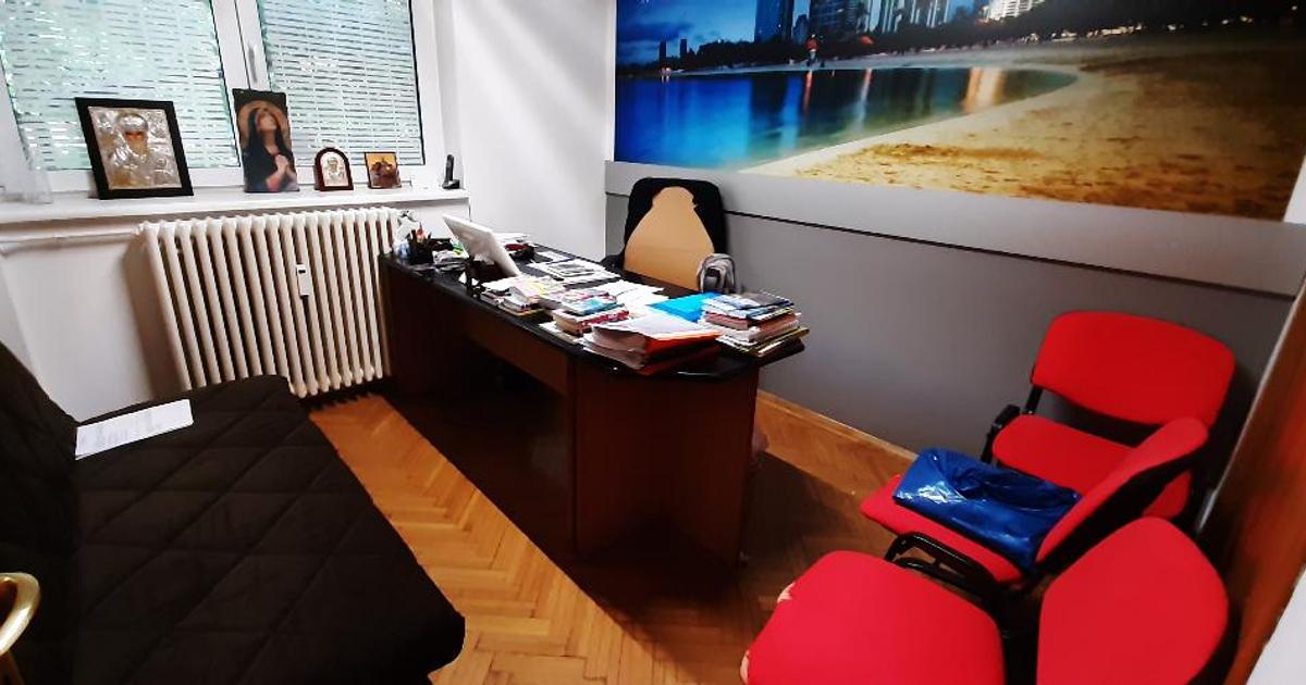 Apartament 3 cam sau spatiu comercial stradal Sos Stefan cel Mare ...