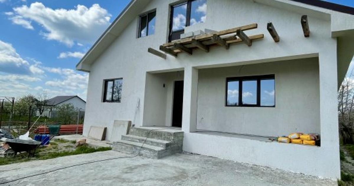 Casa la sol, 3 camere, 423mp teren, zona Lumina | Imobiliare.ro