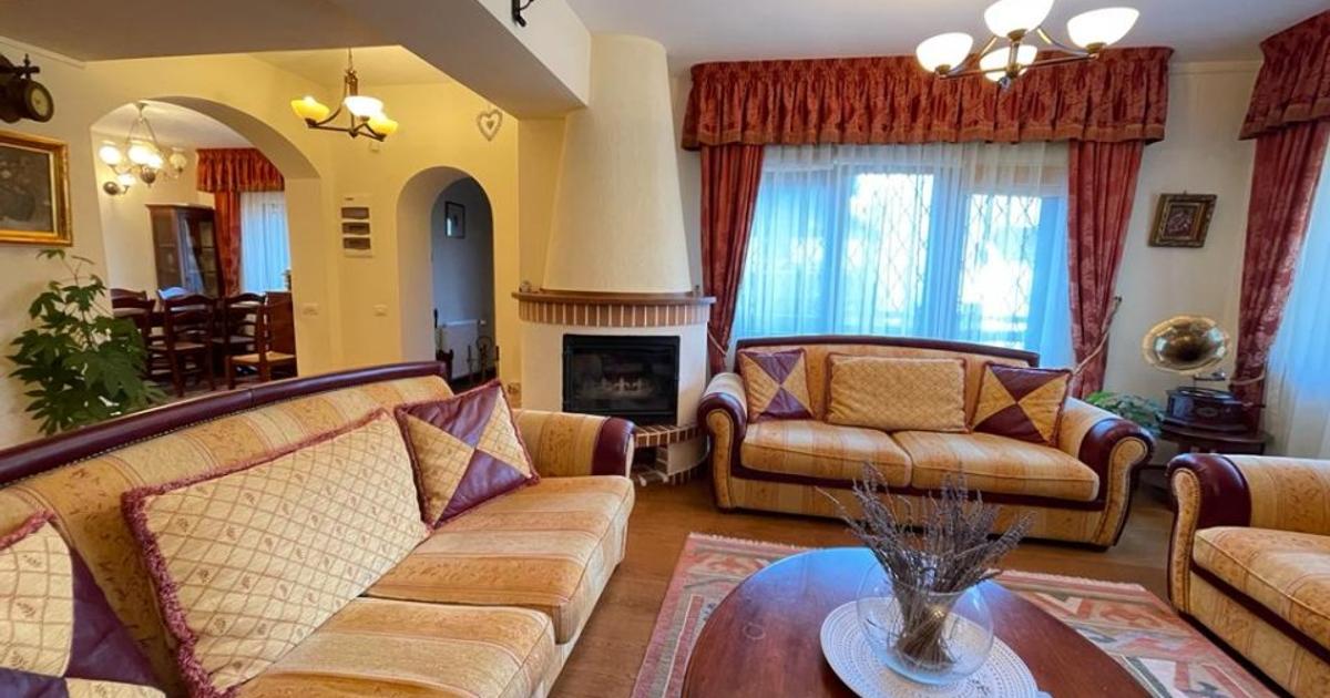 Pagina de rezultat 2 pentru Case și vile cu 4+ camere de vânzare în ...