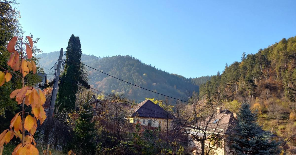 Apartament circular cu 3 camere în zona Centrul Istoric, Brașov preț ...