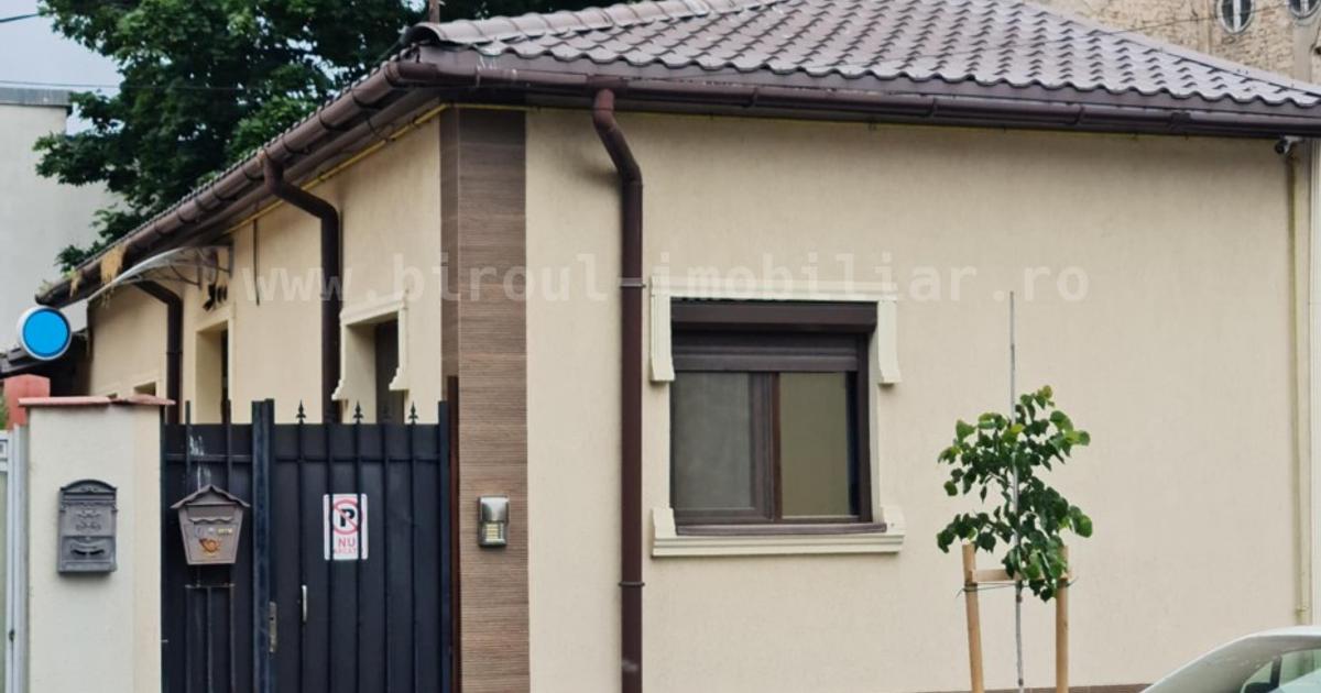 Casă individuală 104 mp cu 3 camere în zona Tomis II, Constanța preț ...