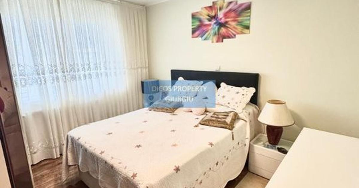 Apartament decomandat cu 3 camere în zona Semicentral, Giurgiu preț 77. ...