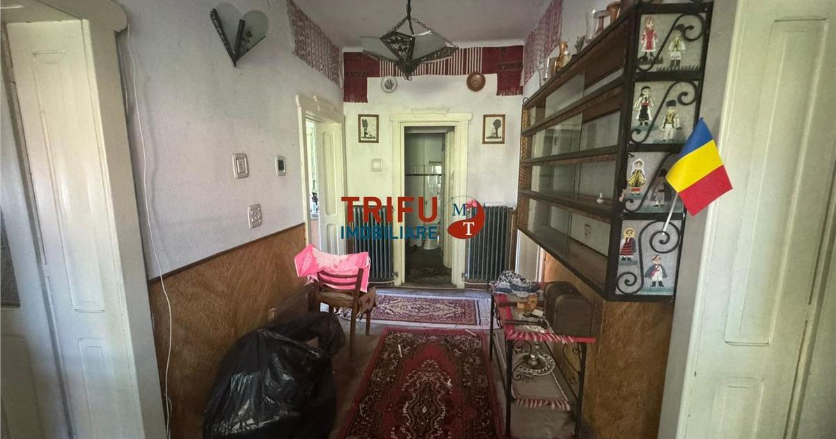 Casă individuală 150 mp cu 5 camere în zona Cetate, Alba Iulia preț 250 ...