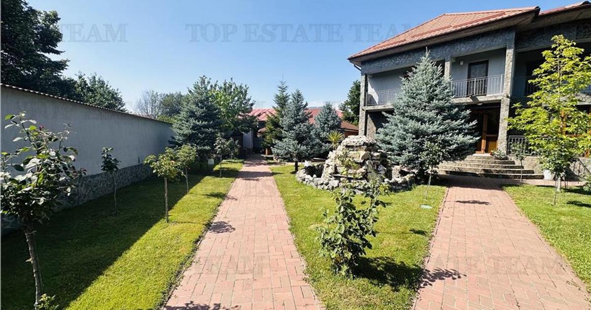 SUPER PROPRIETATE, vila 310 mp construiti, 1000 mp teren PADUREA ROSU ...