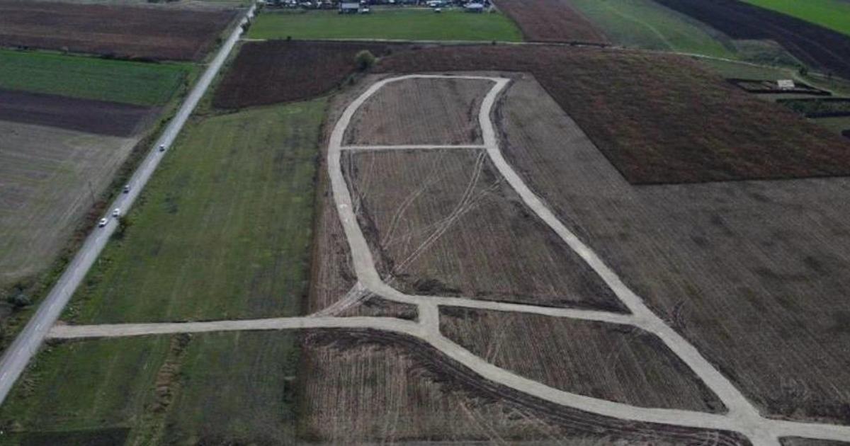 Teren Construcții intravilan de 620 mp, în Bod preț 31.000 ...