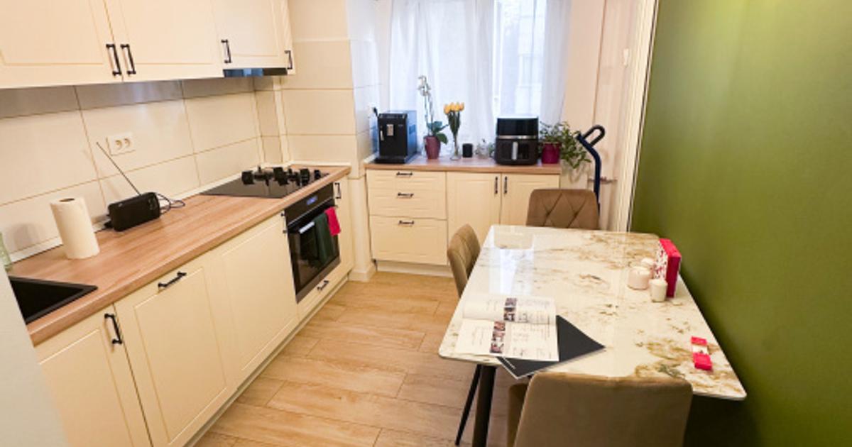 Apartament decomandat cu 4 camere în zona Lujerului, Sector 6 preț 189. ...