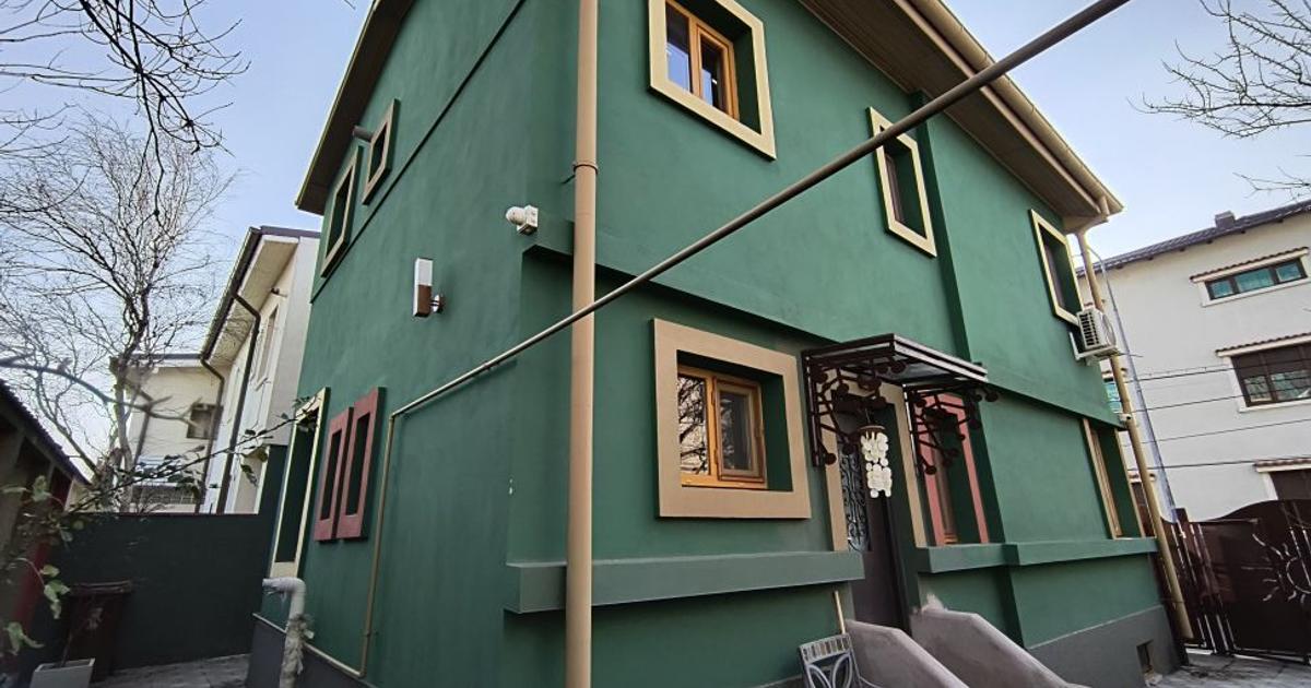 Casă individuală decomandat cu 6 camere în zona Tudor Vladimirescu ...