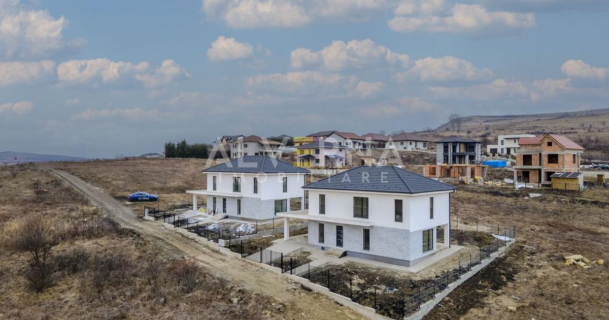 Casa individuala P+1 | 5 camere | 3 bai | 540mp teren | Chinteni ...