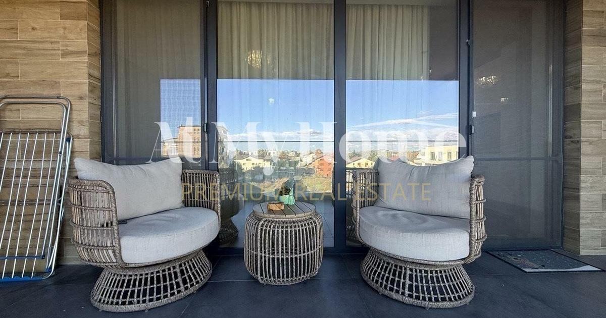 Apartament decomandat cu 4 camere în zona Iancu Nicolae, Sector 1 preț ...