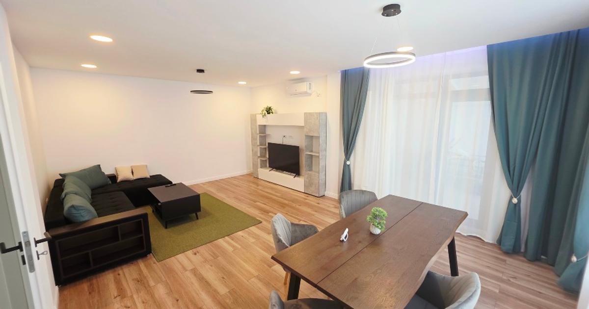 Case individuale cu 4+ camere de vânzare pe Strada Plutonier Petre ...