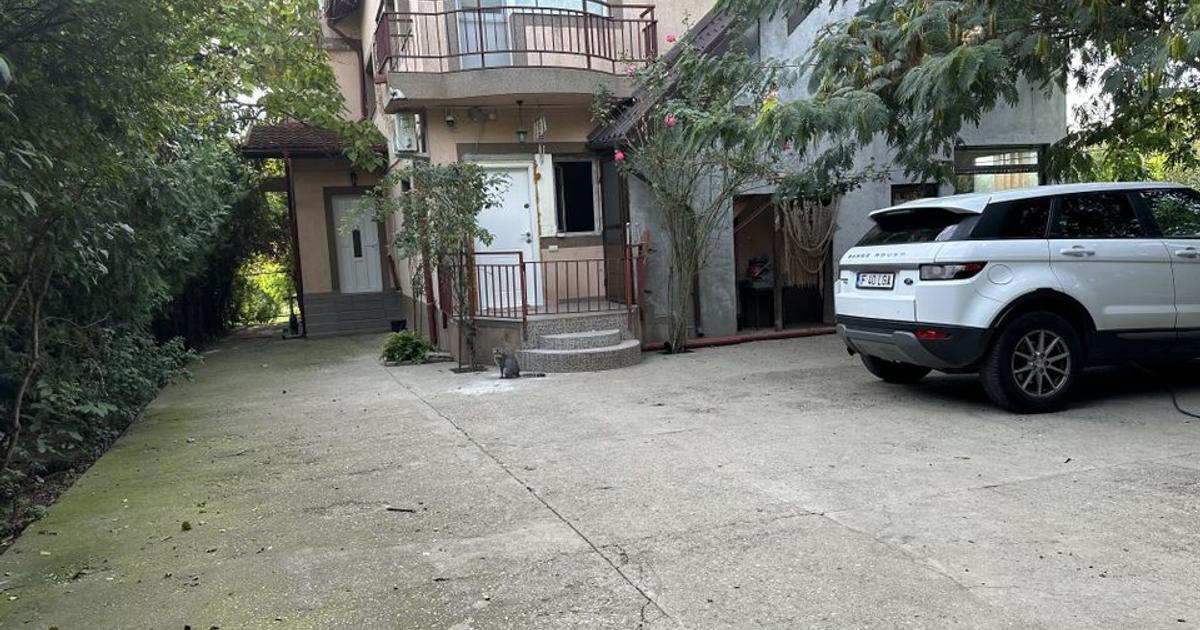 Casa individuala Buftea, 3.162 mp teren, iesire la lac