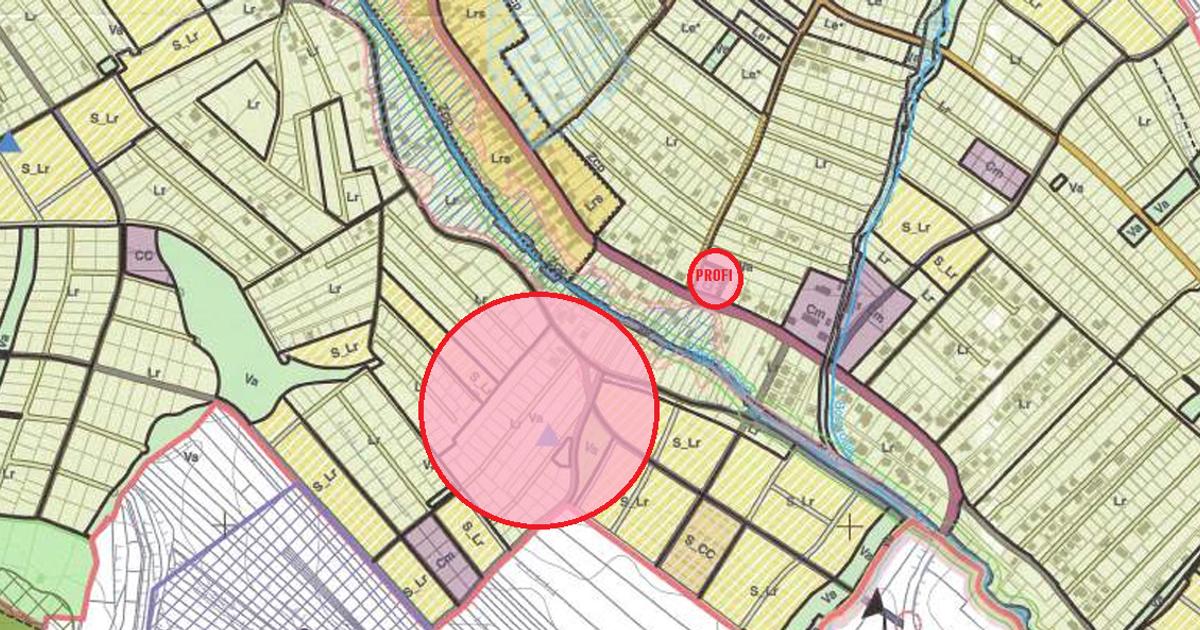 Teren Construcții intravilan de 1700 mp, în Chinteni preț 187.000 ...
