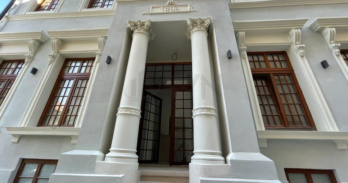 Case și vile cu 4+ camere de vânzare pe Strada Monetăriei în Sector 1 ...