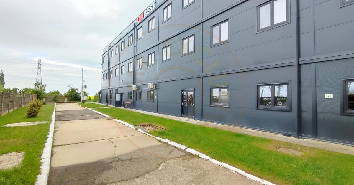 Spațiu industrial 415 mp în zona Central, Carei preț 1.245 € + TVA ...