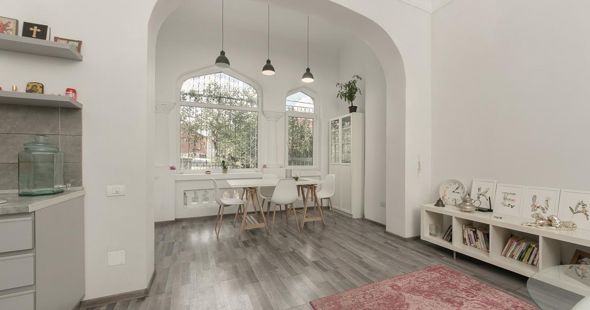 Apartament decomandat cu 2 camere în zona Armeneasca, Sector 2 preț 255 ...