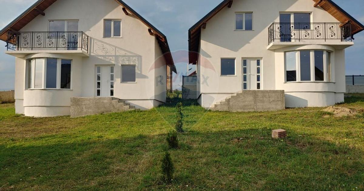 Casa / Vila individuala cu 560 mp teren, de vanzare in Scheia, Suceava ...