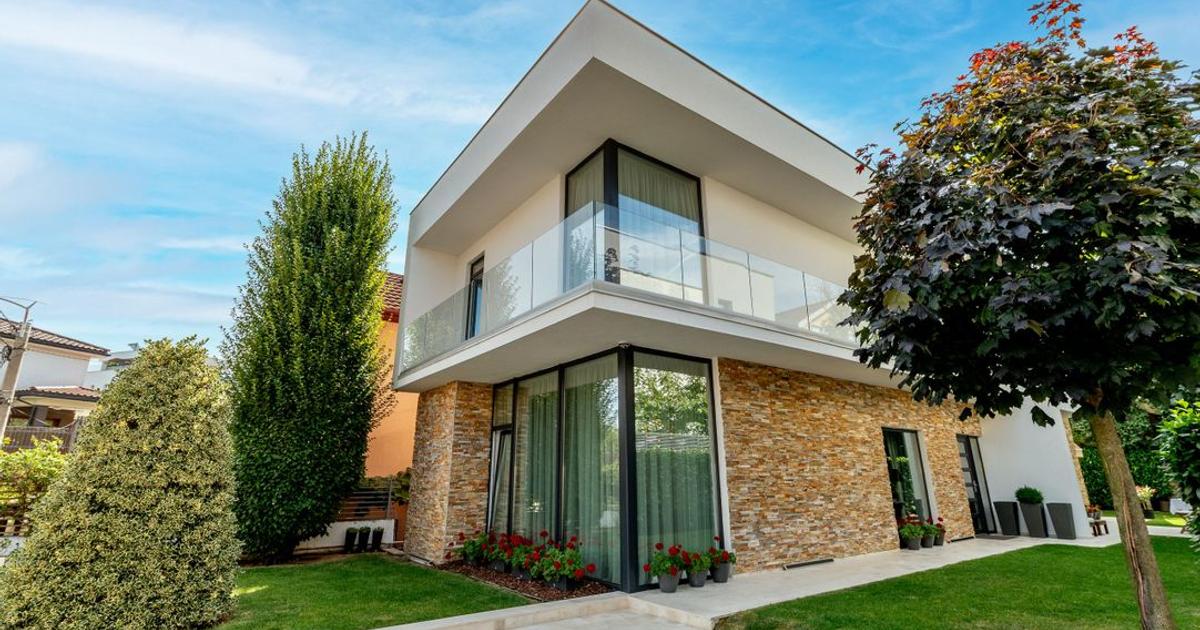 Case și vile cu 4+ camere de vânzare pe Aleea Muscel în Cluj-Napoca ...