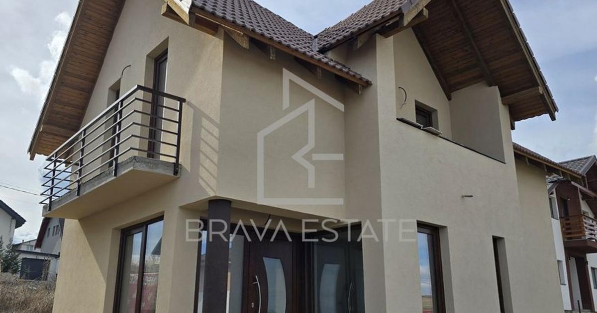 Casa 145 mp, 2 balcoane, zona Campenesti | Imobiliare.ro