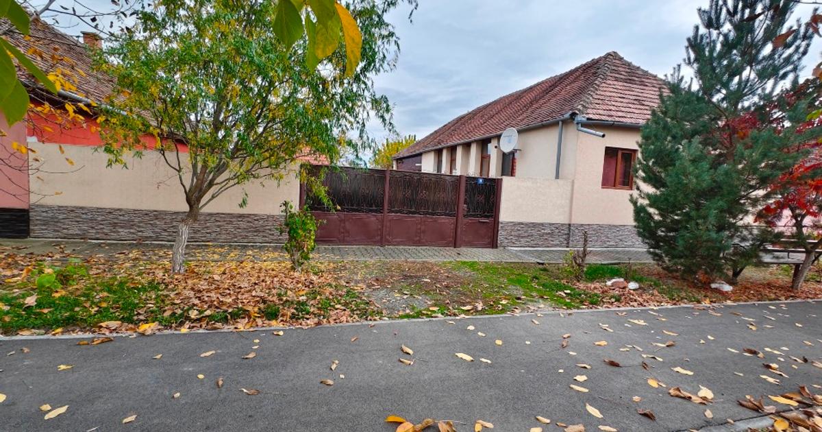 Casă individuală 120 mp cu 4 camere în Voiteg preț 98.000 € | Imobiliare.ro