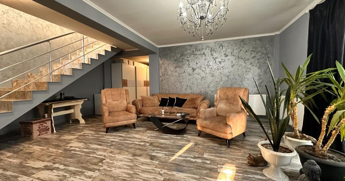 Proprietate Deosebita 2019 Palazu Mare P+1+M +CASA NR 2 - 2 APART ...