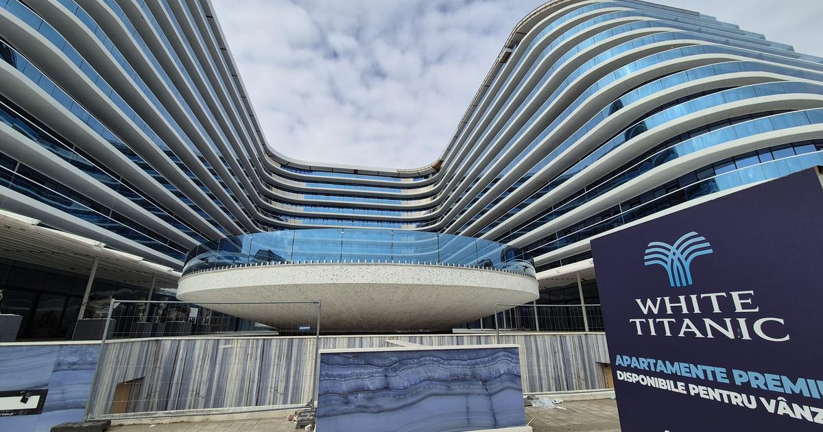 Apartament decomandat cu 2 camere în zona Nord, Mamaia preț 160.000 ...