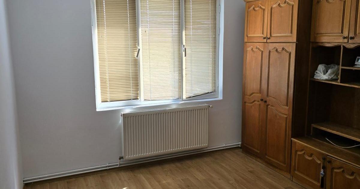 Apartament 3 camere circular,Calea Bucuresti,117000 Euro | Imobiliare.ro