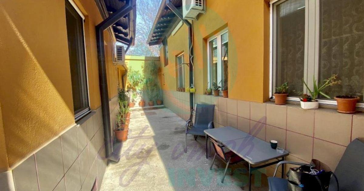 Casă individuală 86 mp cu 3 camere în zona Alba Iulia, Sector 3 preț ...