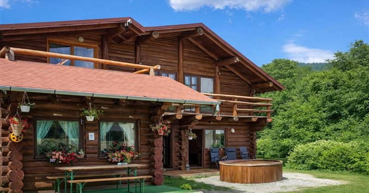 Spațiu comercial 500 mp în Sâmbăta de Sus preț 245.000 € | Imobiliare.ro