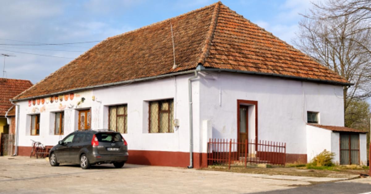 Spațiu comercial 1411 mp în Cermei preț 85.000 € | Imobiliare.ro