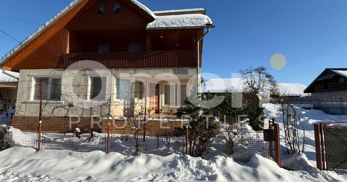 Casa cu piscina de vanzare, cu 6 ari de teren, Unguras | Imobiliare.ro